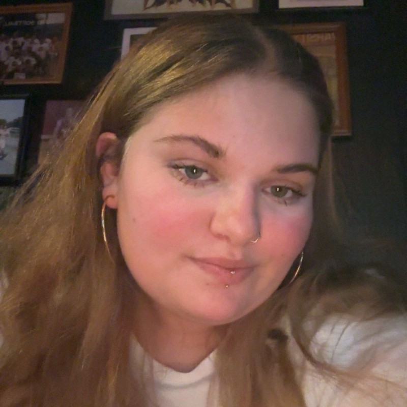 Amber (@amber8rae) | Snapchat Stories, Spotlight & Lenses