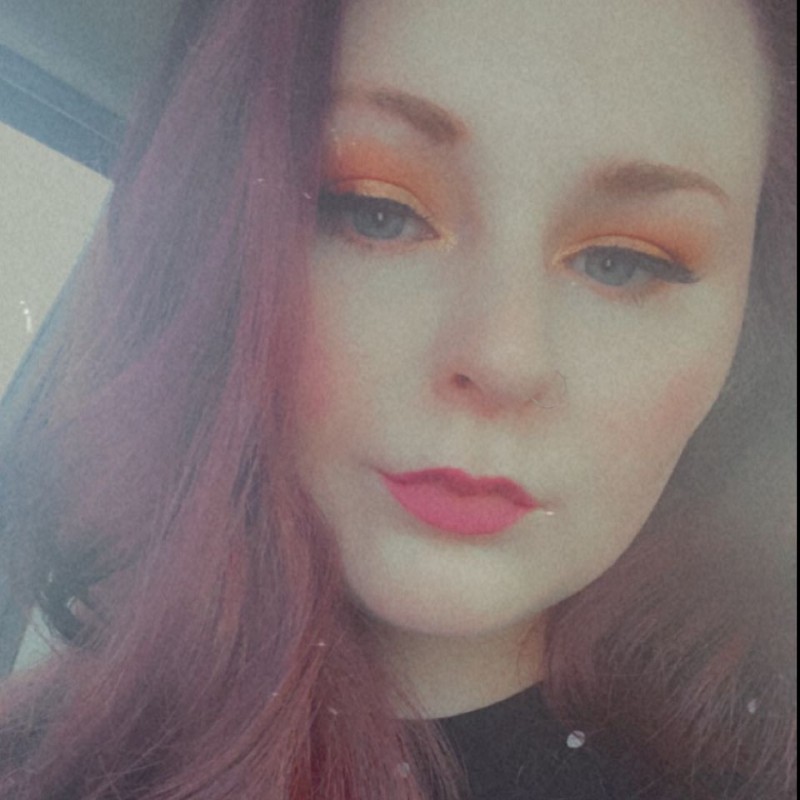 Amber (@amberwood918) | Snapchat Stories, Spotlight & Lenses