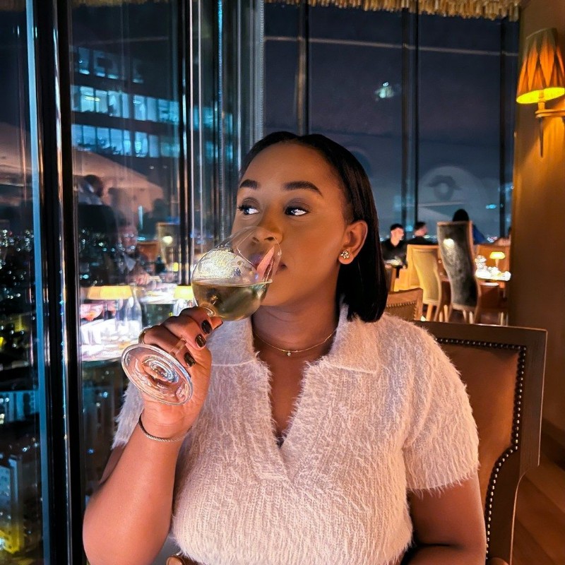 Queen Engest (@ambg69) | Snapchat Stories, Spotlight & Lenses