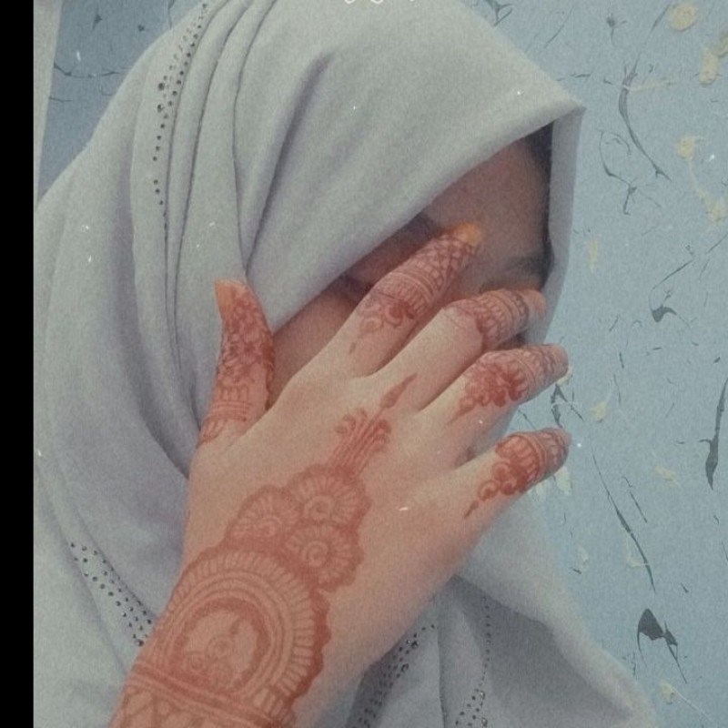 Amreen Shaikh (@ammo_012) | Snapchat Stories, Spotlight & Lenses