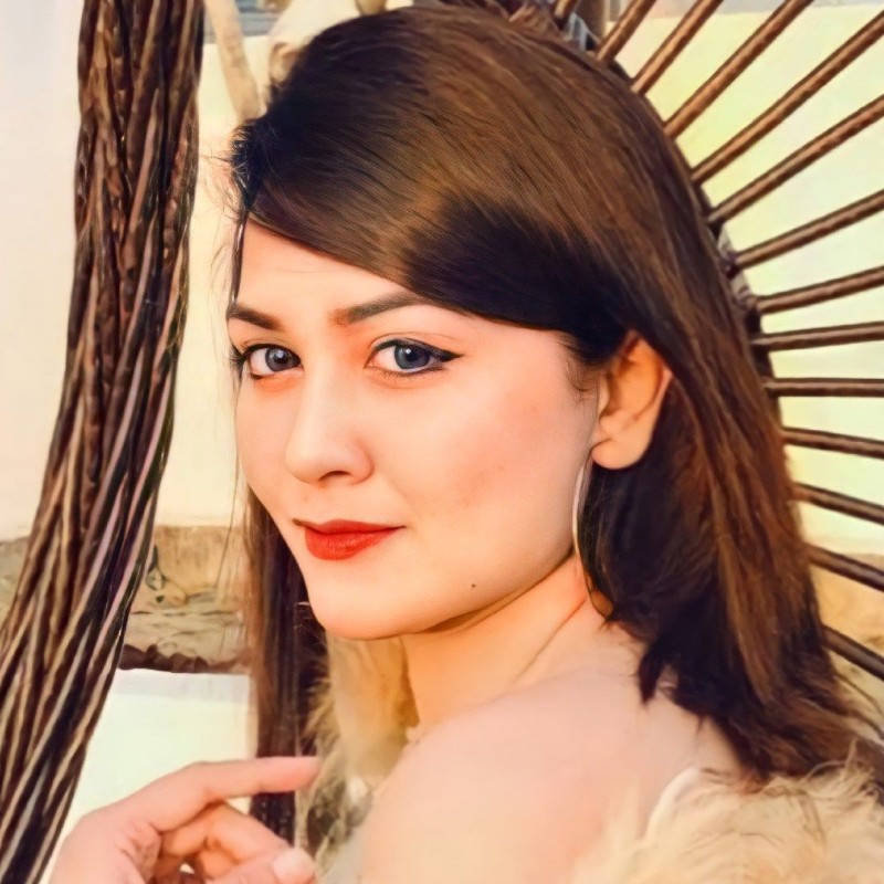 Amna Rizvi 👑 (@amnaarizvii) | Snapchat Stories, Spotlight & Lenses