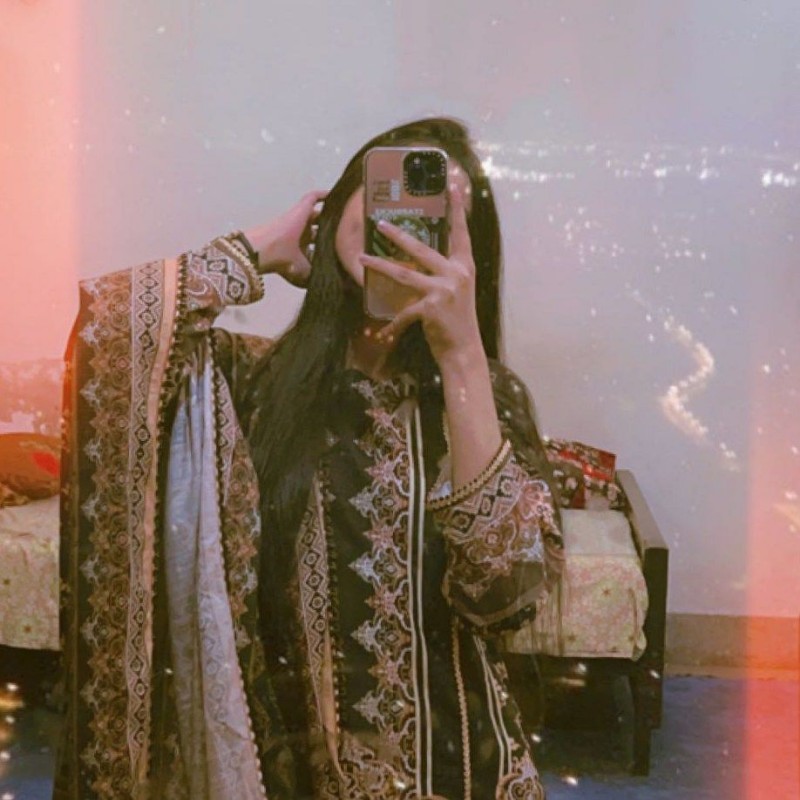 Amna Sheikh🥂💎 (@amnasheikh4604) | Snapchat Stories, Spotlight & Lenses