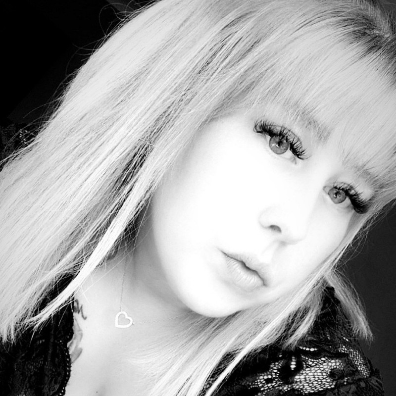 Amy🙊💕💋 (@amy_98xoxo) | Snapchat Stories, Spotlight & Lenses