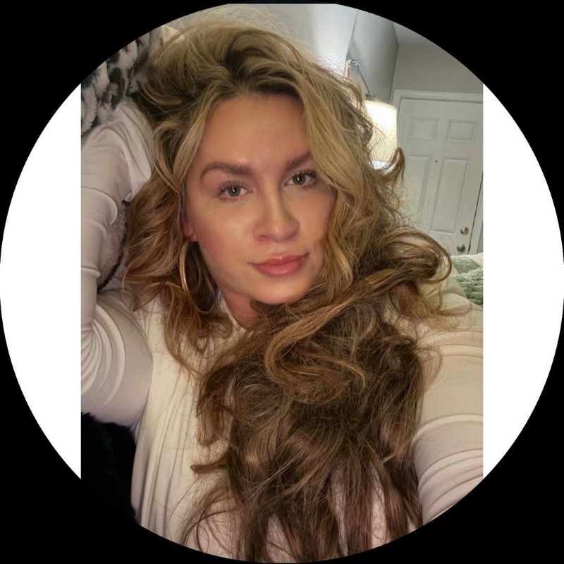 Amy Garcia (@amy_garcia81) | Snapchat Stories, Spotlight & Lenses