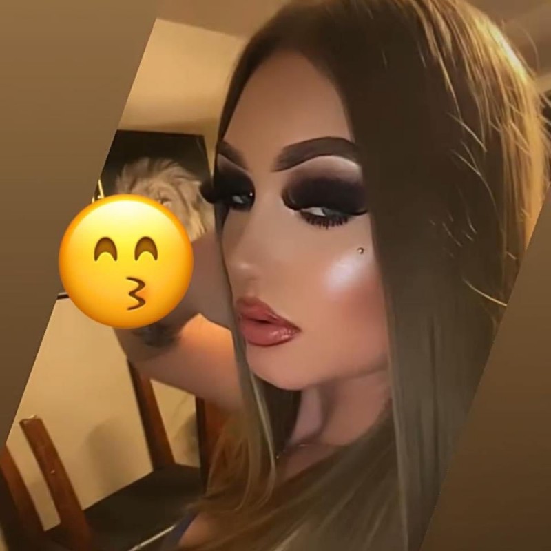 Mamacita 😘😝🥵 (@amy_mariee19) | Snapchat Stories, Spotlight & Lenses