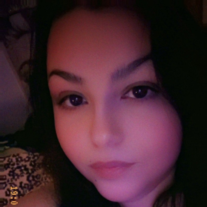 Amy (@amy_rivas) | Snapchat Stories, Spotlight & Lenses