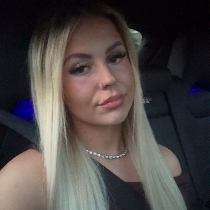 amy porter x (@amyporterx.x) | Snapchat Stories, Spotlight & Lenses