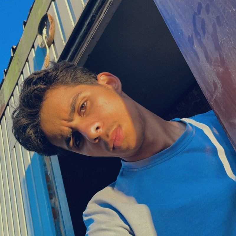 𝓐𝓝𝓞𝓢 🇱🇾 (@ana_cr7c) | Snapchat Stories, Spotlight & Lenses