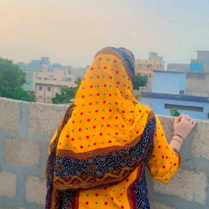 AنaiZa Fatima 🧕 (@anaizafatima7) | Snapchat Stories, Spotlight & Lenses