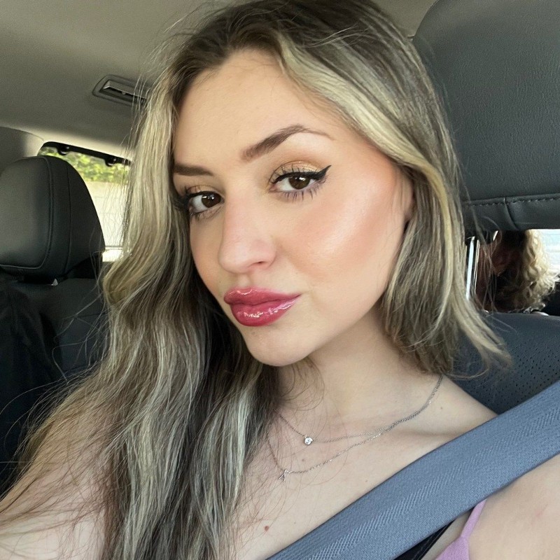 Ana Ρασlα G.♡ (@anapaolaggc) | Snapchat Stories, Spotlight & Lenses