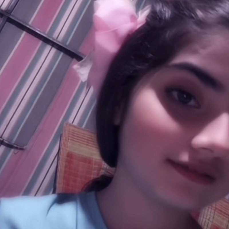 ⚜️Q U E E N👸🏼 (@anaya_queen6188) | Snapchat Stories, Spotlight and Lenses