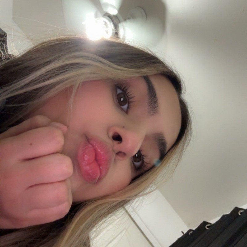 Andra Silva(@andra_http) | เรื่องราว Snapchat ตลอดจน Spotlight และเลนส์