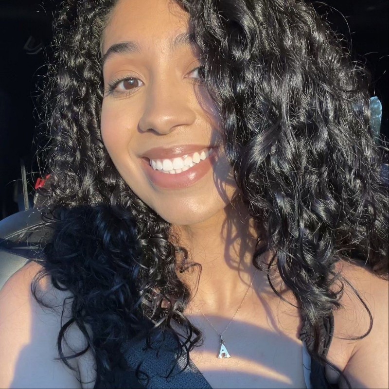 Andrea Currie (@andreacurrie24) | Snapchat Stories, Spotlight & Lenses