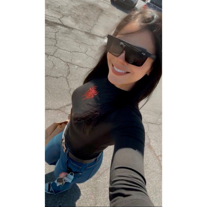 andrea 👑 (@andreamotac2) | Snapchat Stories, Spotlight & Lenses