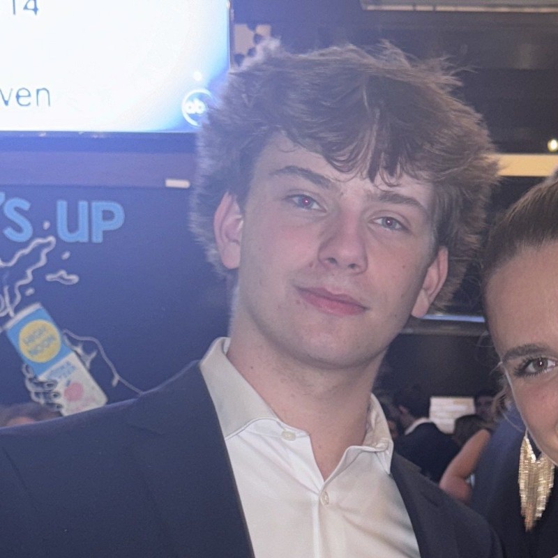 Andrew Bowman (@andrewbowmn) | Snapchat Stories, Spotlight & Lenses