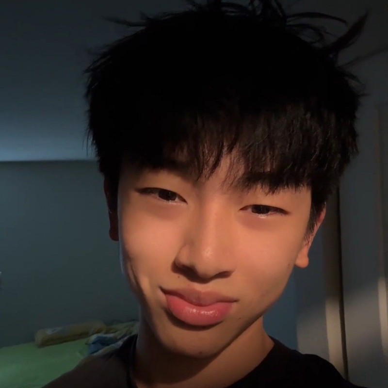 Andy Shen (@andyshen07) | Snapchat Stories, Spotlight & Lenses