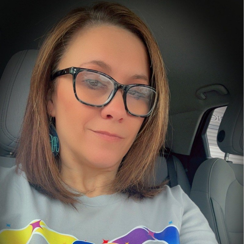 Angel Connor (@angelcarol) | Snapchat Stories, Spotlight & Lenses