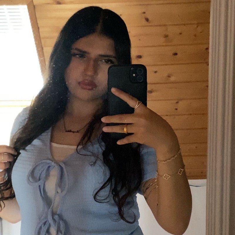 Angelika (@angelika.235) | Snapchat Stories, Spotlight & Lenses