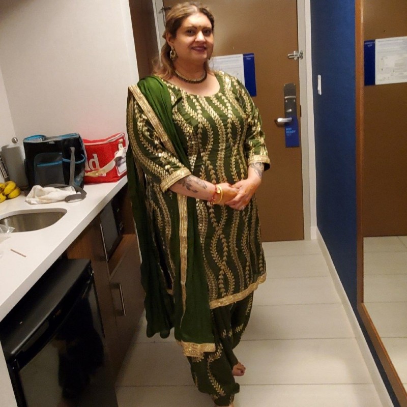 Anj Bains（@anj_bains） | Snapchatストーリー、スポットライト、レンズ