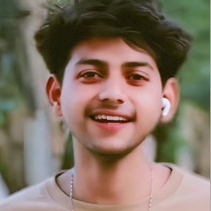 Aadil (@anlas_khan) | Snapchat Stories, Spotlight & Lenses