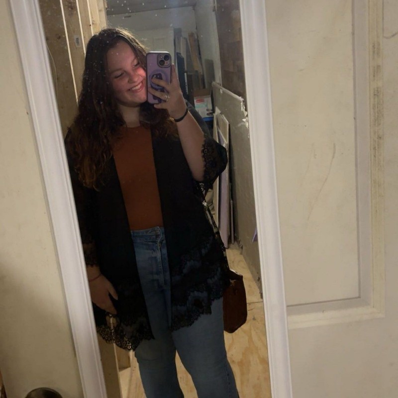 Chloe ♡ (@ann_clo) | Snapchat Stories, Spotlight & Lenses