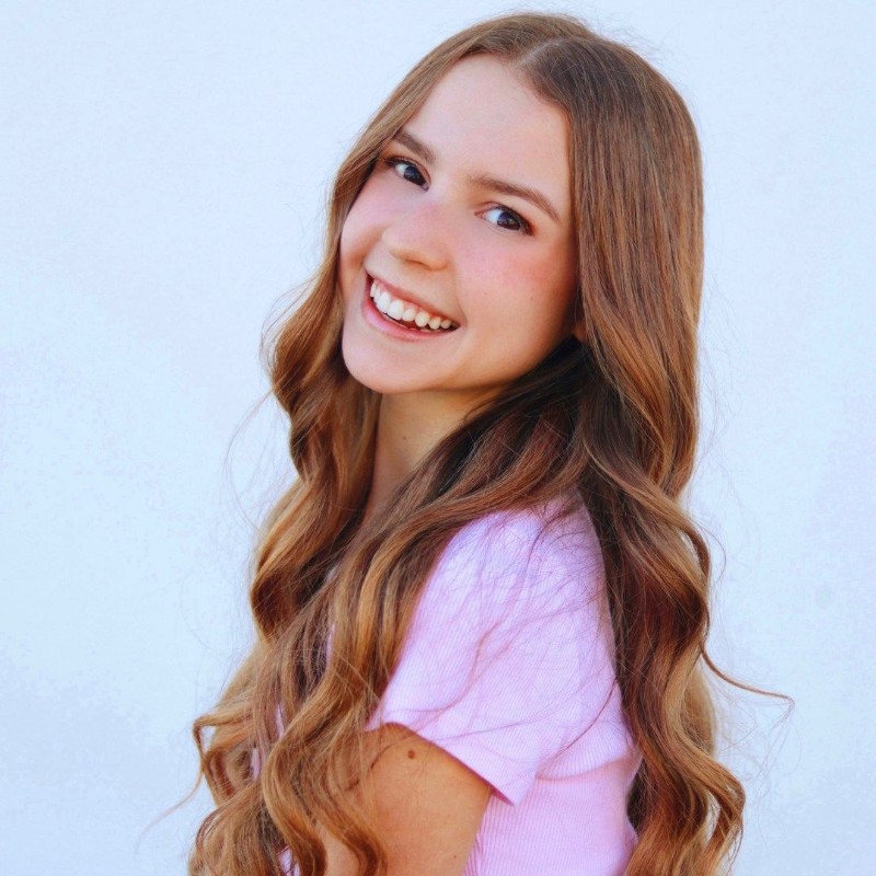 Anna McNulty (@anna_mcnulty) | Snapchat Stories, Spotlight & Lenses