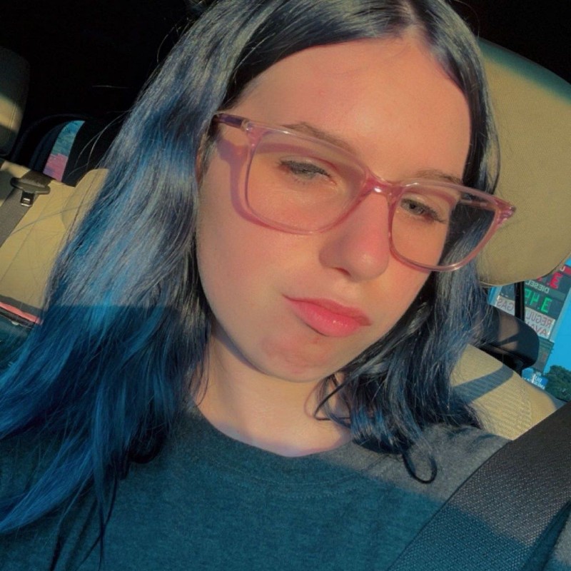 anna🩵 (@annabuckner18) | Snapchat Stories, Spotlight & Lenses