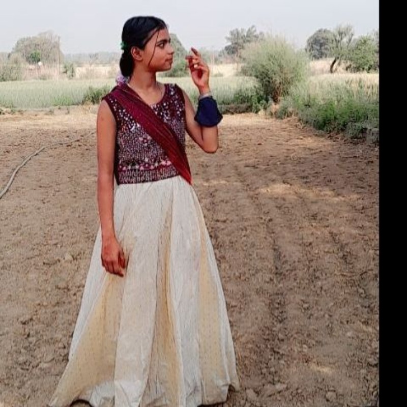 Ra_dhi_ka143 (@annu_r6415) | Snapchat Stories, Spotlight & Lenses