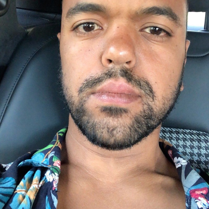 Anouar (@anouar_of) | Snapchat Stories, Spotlight & Lenses