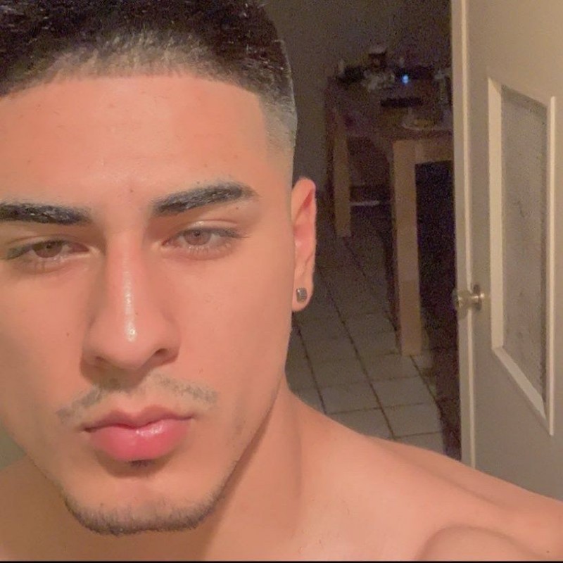 ANTHONY. (@ant.tony4) | Snapchat Stories, Spotlight & Lenses