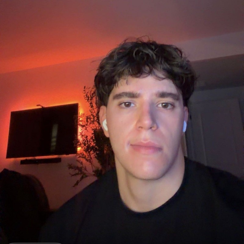 Antonio Papa (@antp30) | Snapchat Stories, Spotlight & Lenses