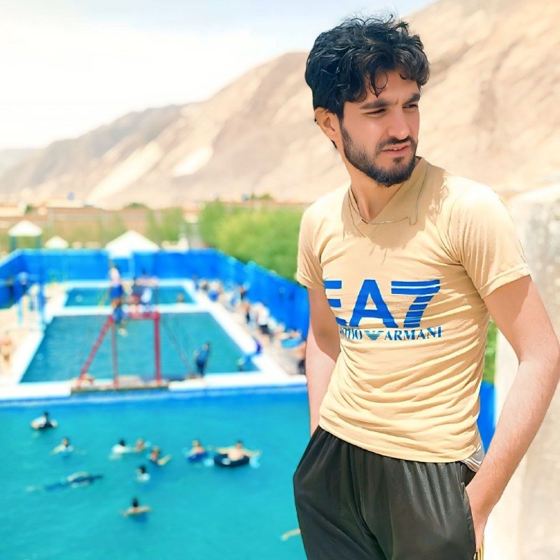 ANZAlA JAN (@anzala_j2025) | Snapchat Stories, Spotlight & Lenses