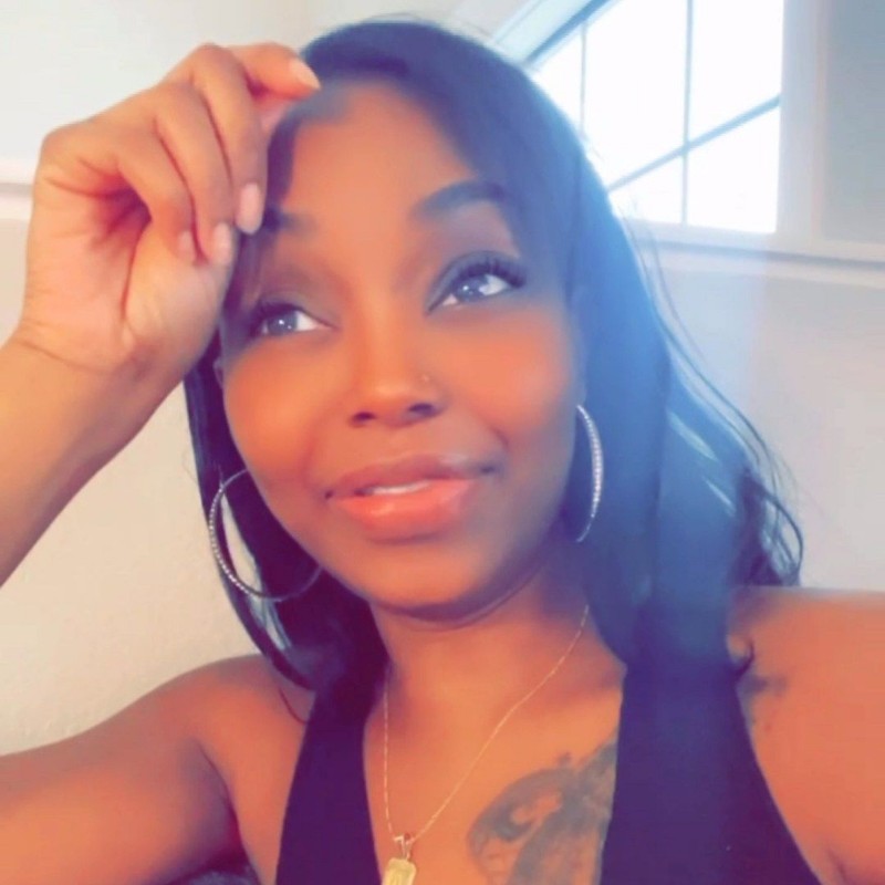 April_Szn (@april-szn) | Snapchat Stories, Spotlight & Lenses