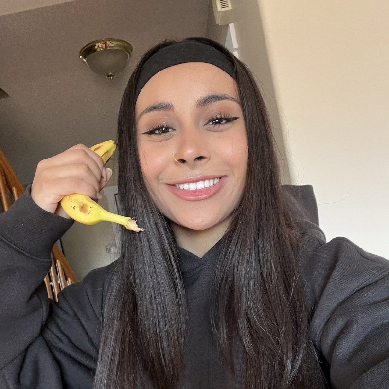 Areeba (@areebah_aa) | Snapchat Stories, Spotlight & Lenses