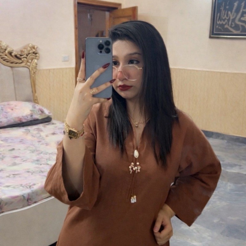 Areej Khan🦄 (@areejkhan42) | Snapchat Stories, Spotlight & Lenses