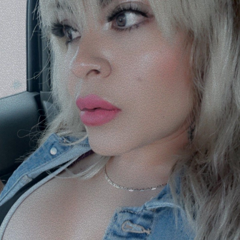 💎Ariana Rosales💎 (@ariannerosse) | Snapchat Stories, Spotlight & Lenses