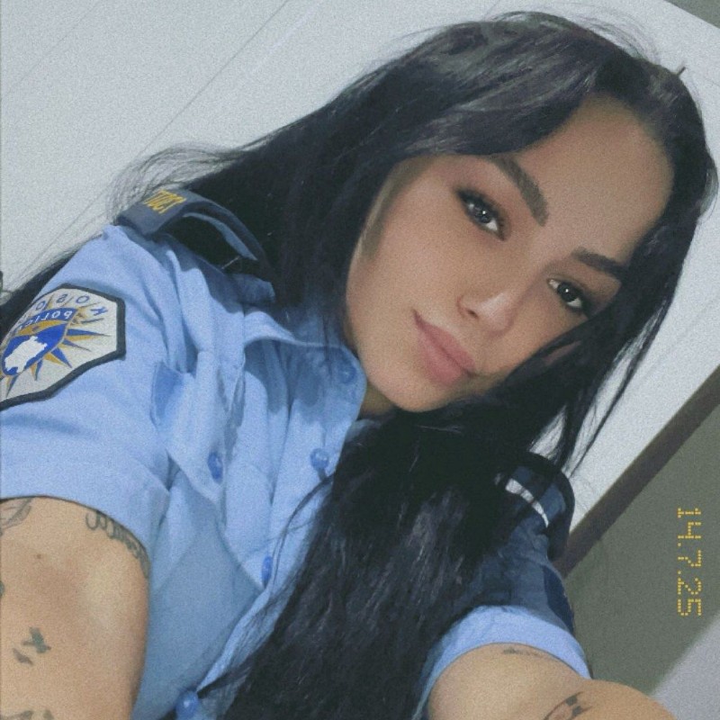 ArįźØñë♩· (@arizonaalel) | Snapchat Stories, Spotlight & Lenses