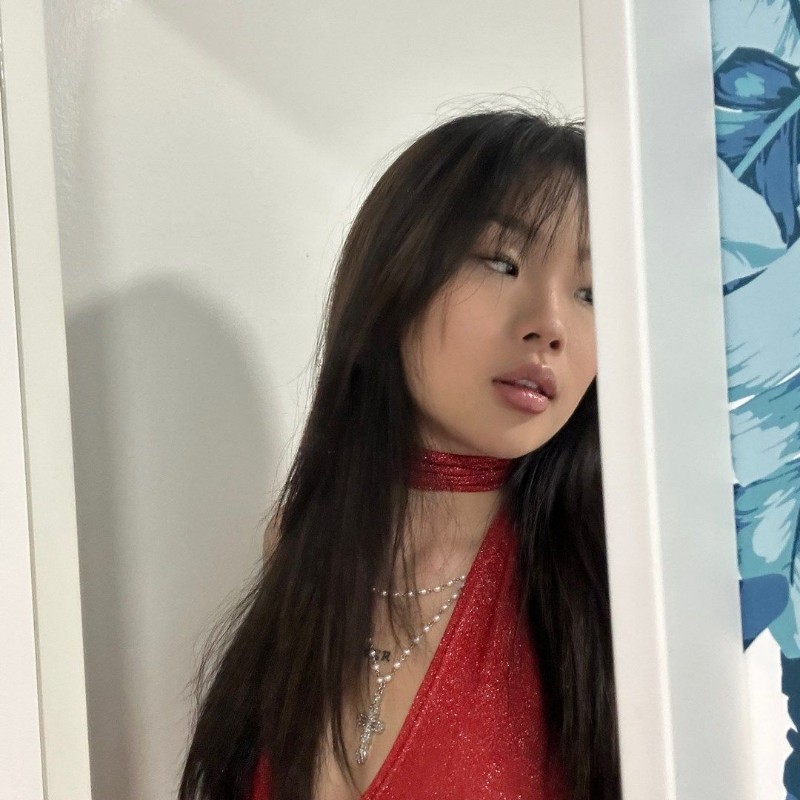 arlene lee (@arleneleelol) | Snapchat Stories, Spotlight & Lenses