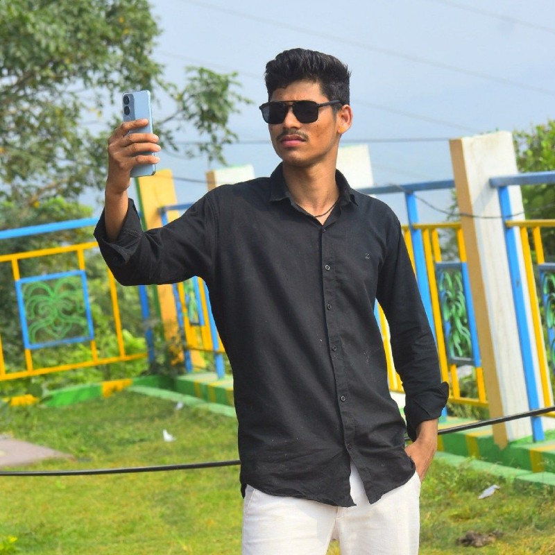 Arvind Lal Yadav (@arvindy2024799) | Snapchat Stories, Spotlight & Lenses