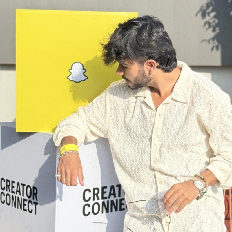 Aryan Dadhich (@aryandadhichh) | Snapchat Stories, Spotlight & Lenses