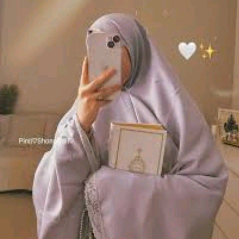 Hayat Malik (@arzooitshyatt) | Snapchat Stories, Spotlight & Lenses