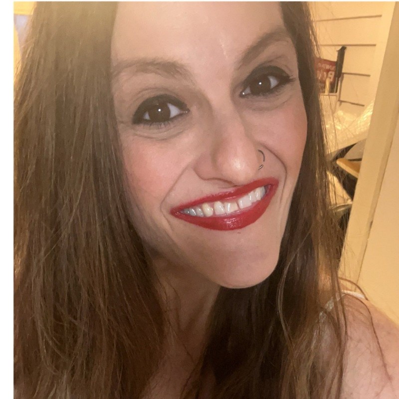 Ashley Bailey (@ashleybailey625) | Snapchat Stories, Spotlight & Lenses