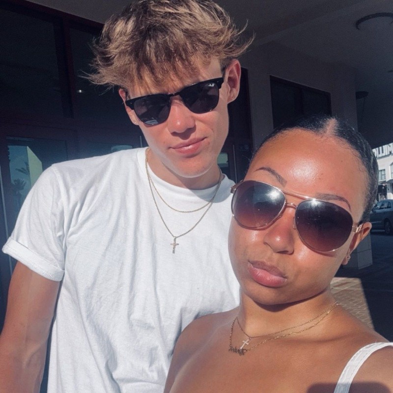 ashley hidalgo (@ashleyyhidalgoo) | Snapchat Stories, Spotlight & Lenses