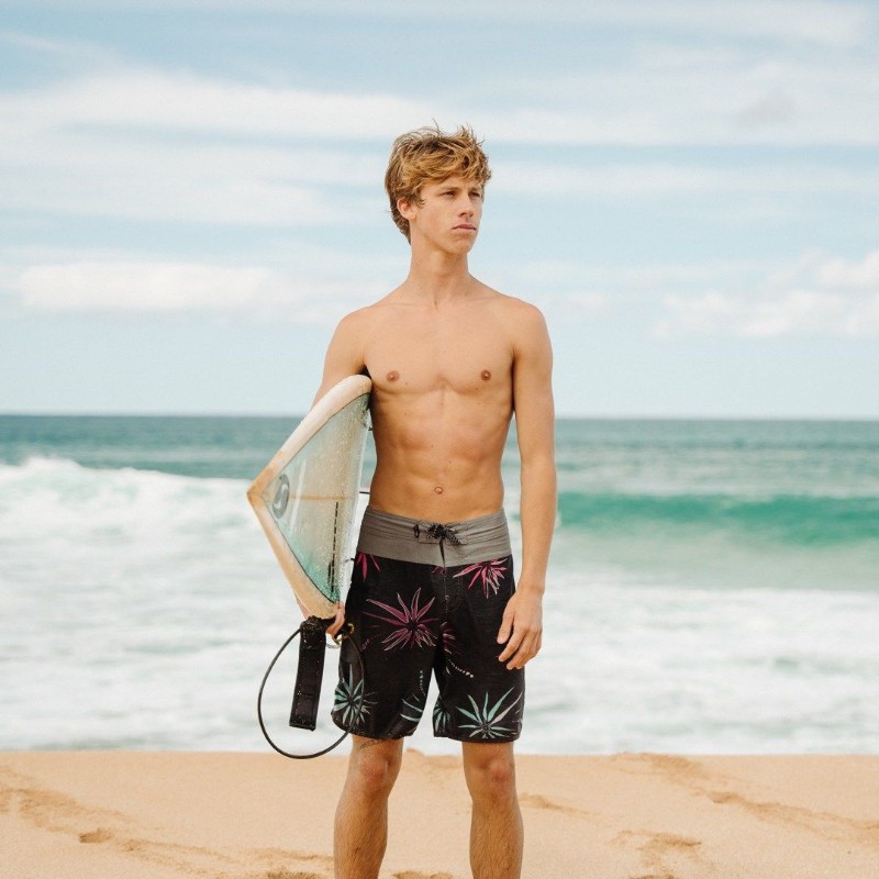 Ashten Rea (@ashtenrea) | Snapchat Stories, Spotlight & Lenses