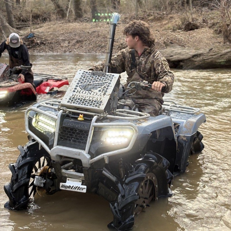 Ashwin😉 (@ashwin_nichols) | Snapchat Stories, Spotlight & Lenses