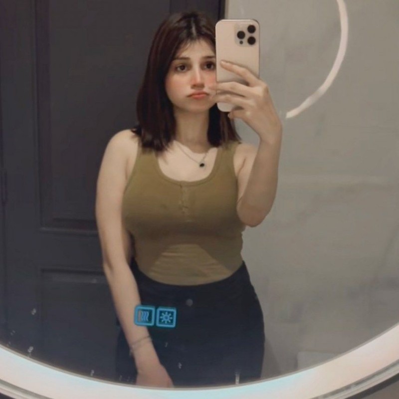 Asma Jamil🖤 (@asmajamil36) | Snapchat Stories, Spotlight & Lenses