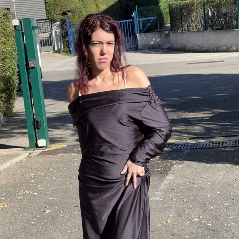 ASSYA BY SIDI (@assya.oni) | Snapchat Stories, Spotlight & Lenses