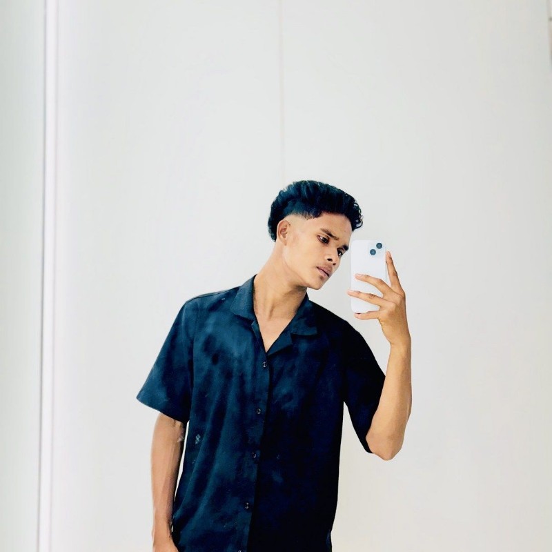 Rohit 19 (@astro_199) | Snapchat Stories, Spotlight & Lenses