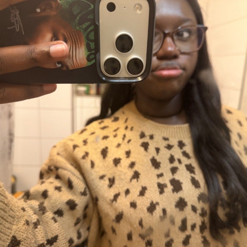 𝐢𝐬𝐚𝐭𝐨𝐮 (@astxunjie) | Snapchat Stories, Spotlight & Lenses