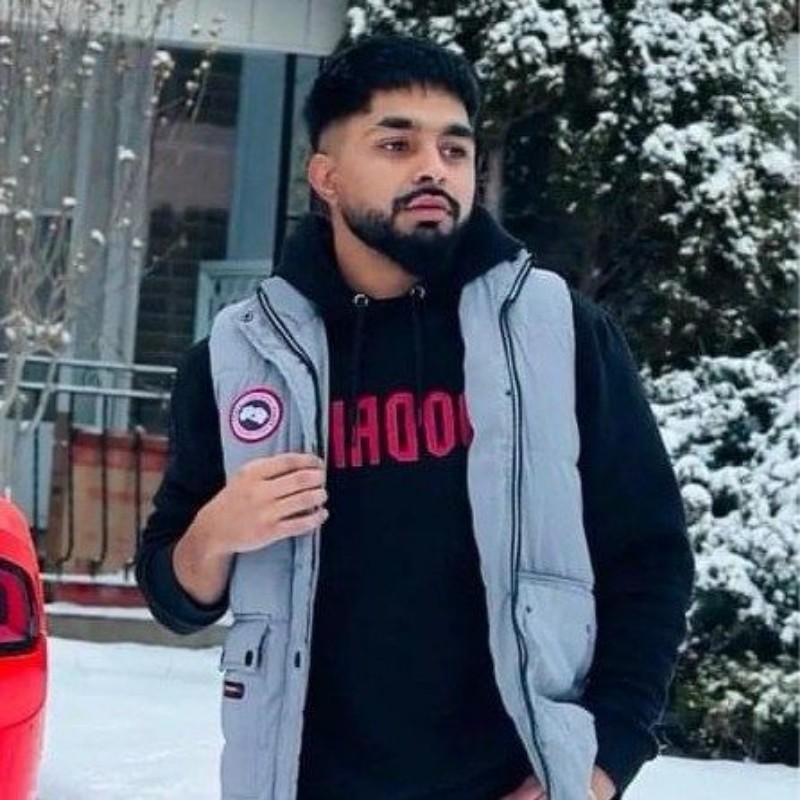 Arsh Aulakh (@aulakharsh23) | Snapchat Stories, Spotlight & Lenses